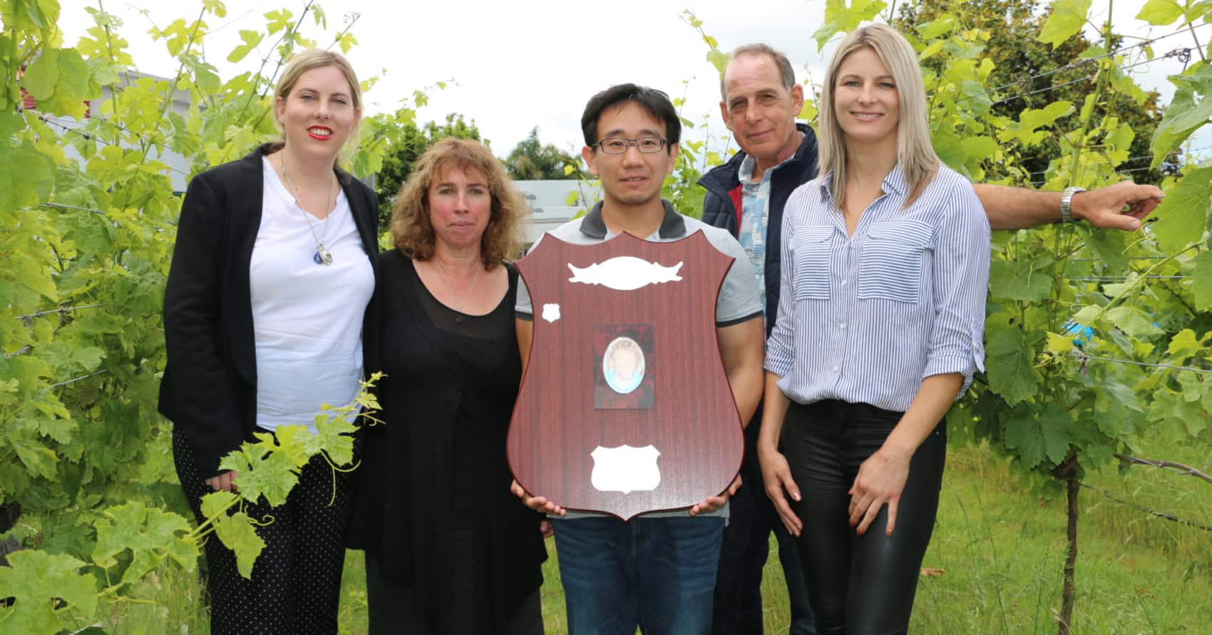 Riesling secures EIT memorial trophy for Chinese viticulturist | EIT ...