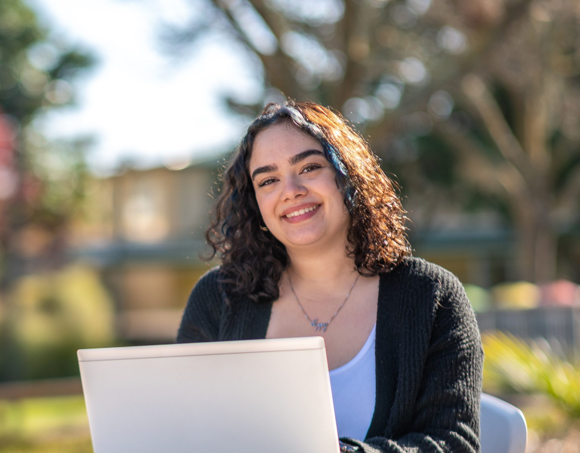 EIT agreement with Canadian College sees first student arrive to study ...