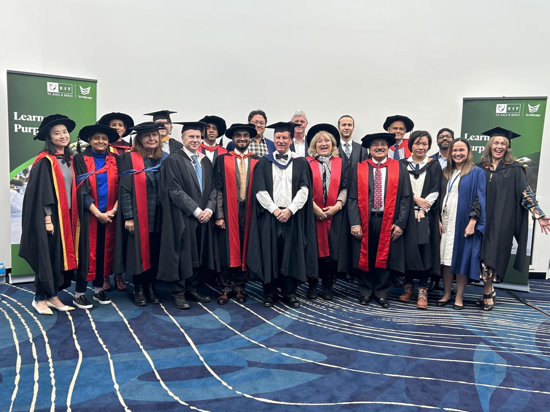 Celebrations as student cohort from EIT Auckland Campus graduates | EIT ...